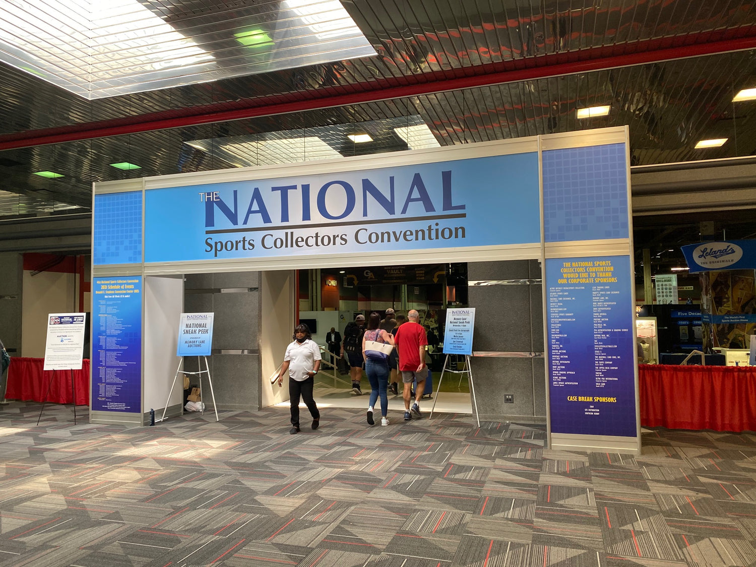 How Much UVA Stuff is at the National Sports Collector's Convention ...